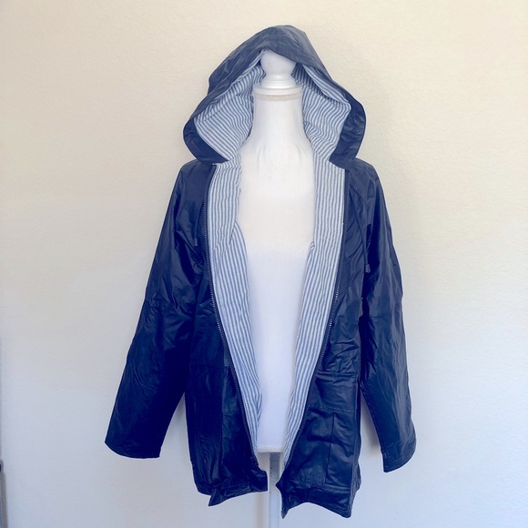 misty harbor | Jackets & Coats | Misty Harbor Navy Raincoat | Poshmark